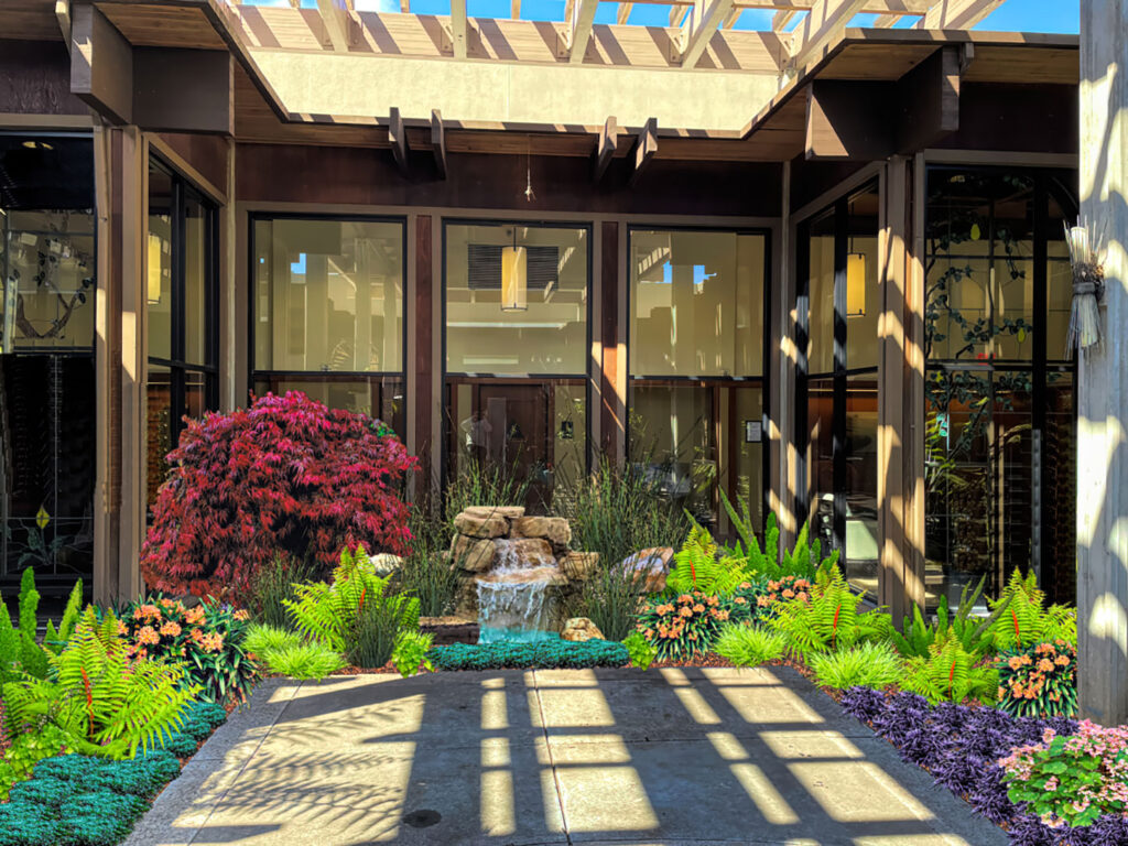 Spring Lake Village Atrium - Cagwin & Dorward